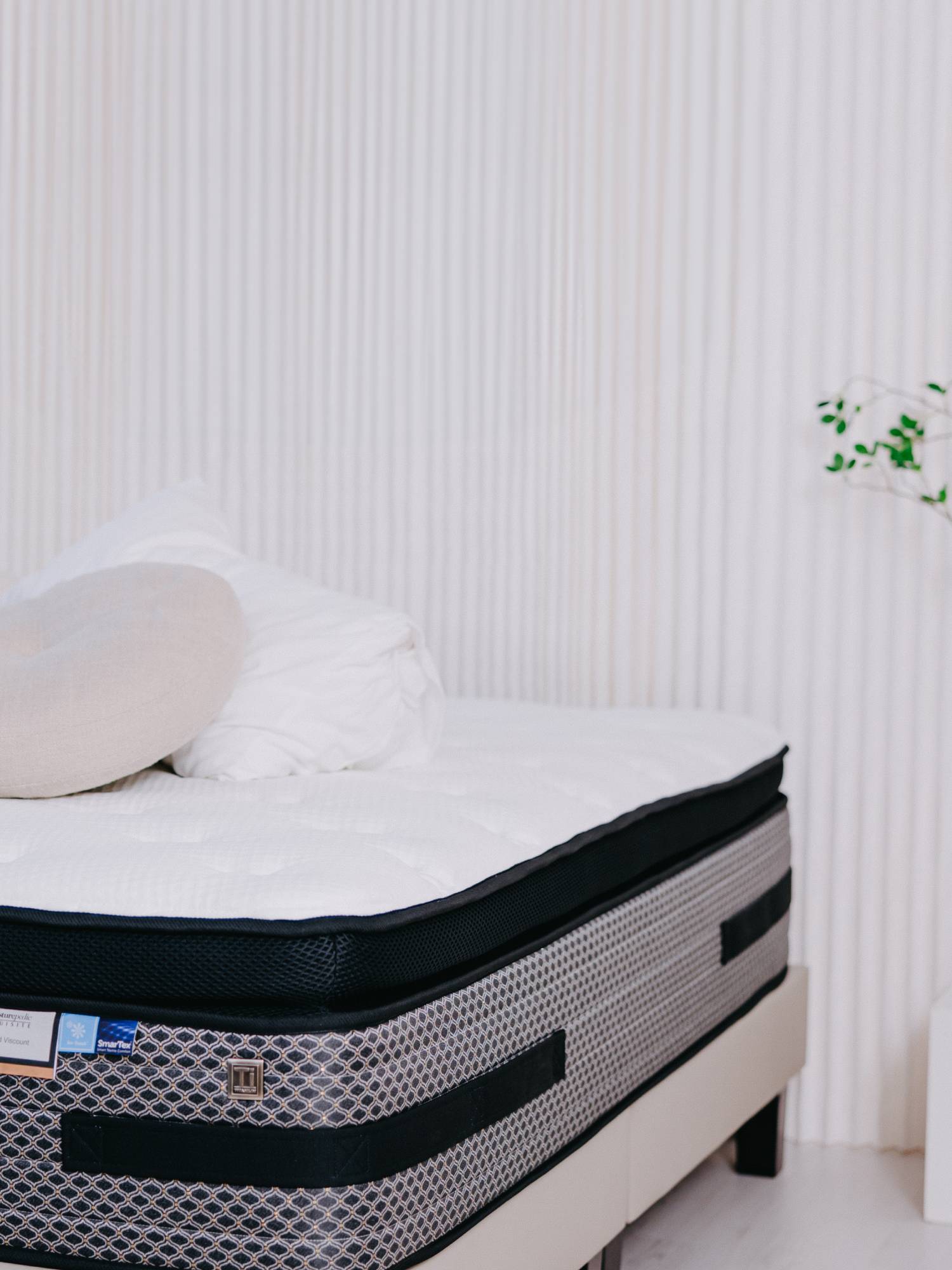 Buy Luxury Mattress Online | Sealy Singapore Shop